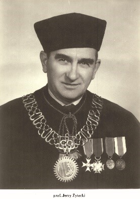 Wydział - WYDZIAŁ TECHNOLOGII DREWNA